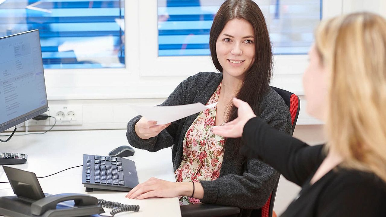 Apolog GmbH: Serviceleistungen